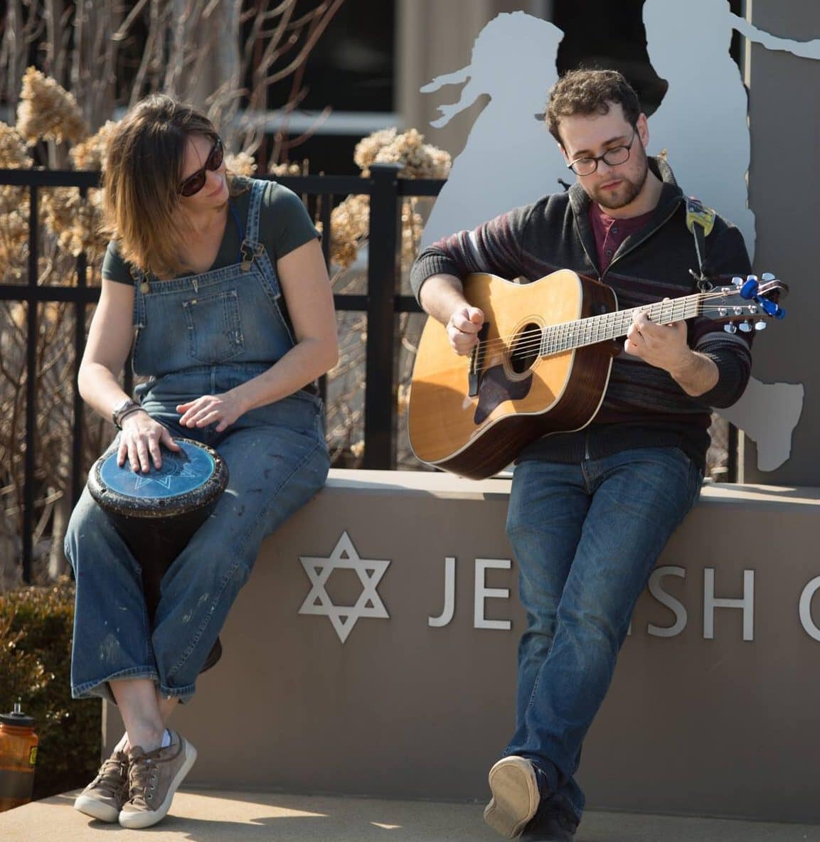 A Black Box - Ramah Darom